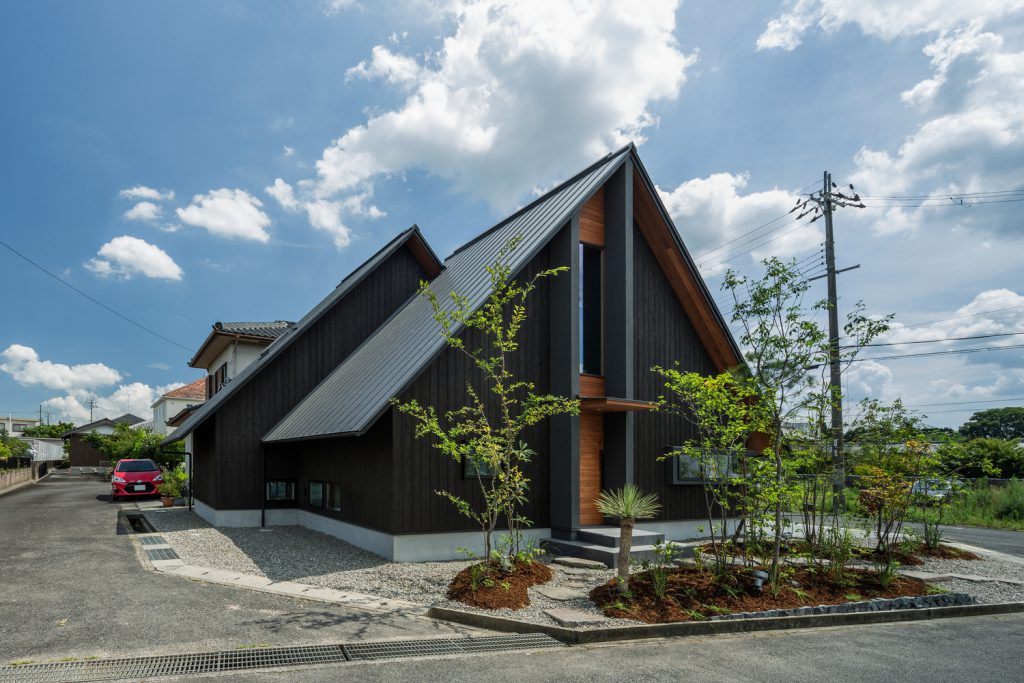 Triangle Japanese House » MAGARCHITECT : MAGDESIGN + MAGBUILDERS